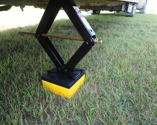 The Cap | Rubber Plastic Leveling Blocks Topper | RV SnapPad®
