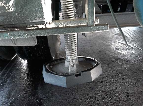 HiWay 10 | Class A Motorhome Permanent Jack Pads | RV SnapPad®